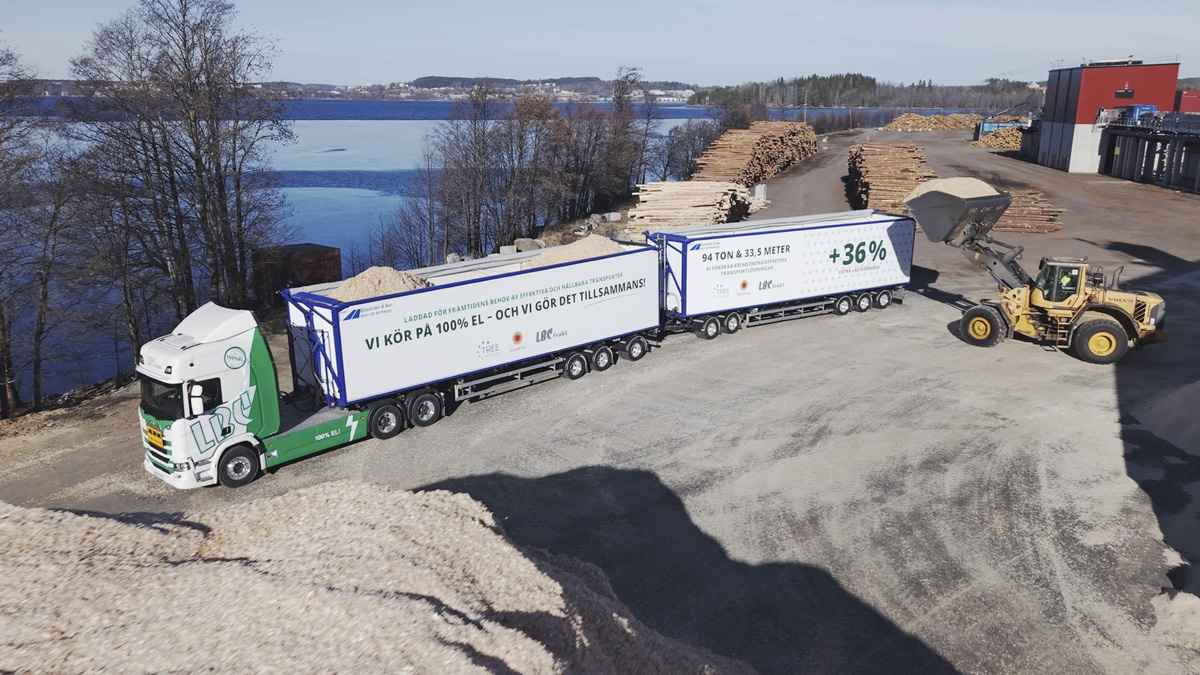Världens största el-lastbil rullar i TREE-projektet - Skogforsk